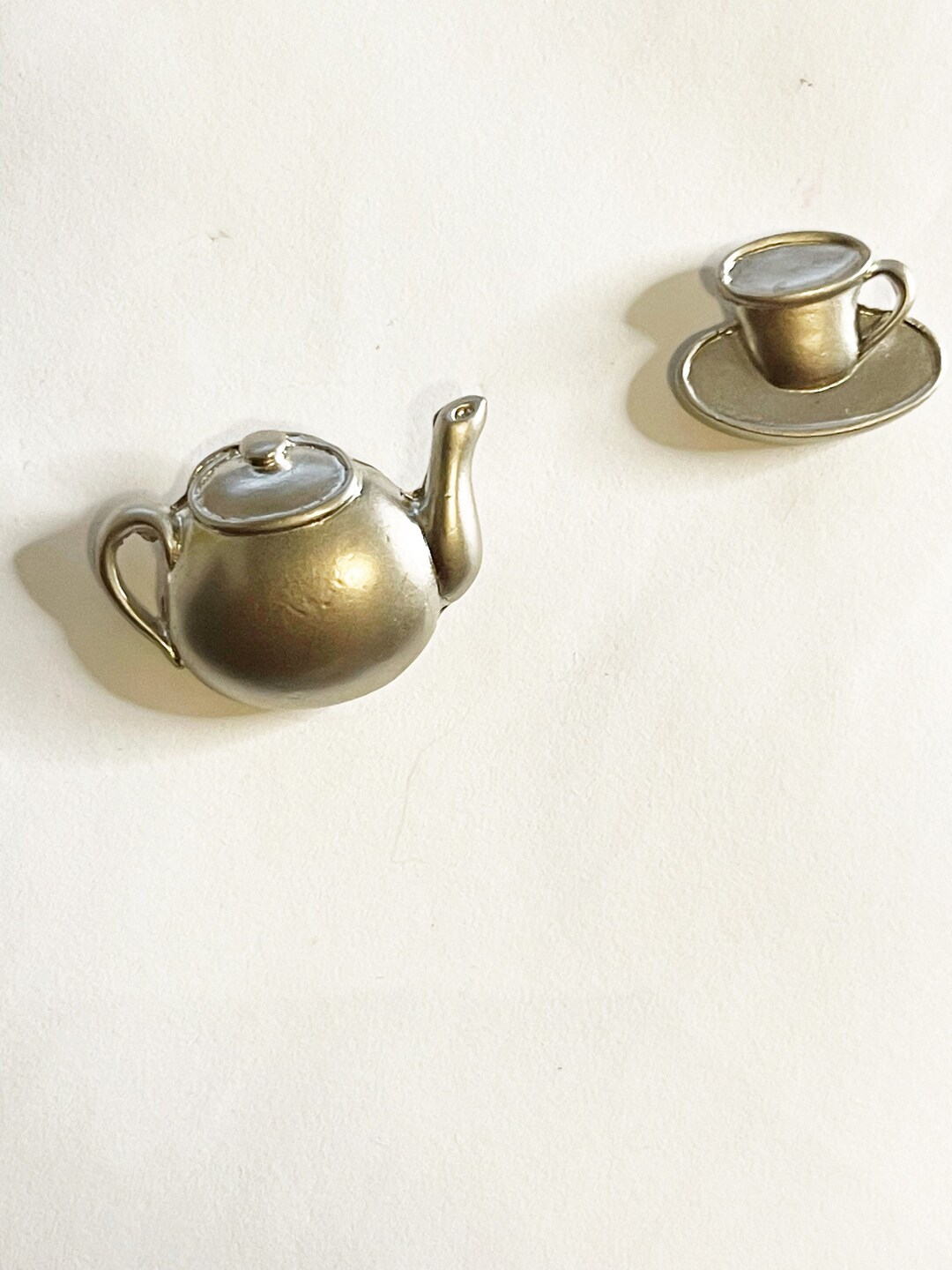 Vintage Pewter Teapot and Tea Cup Lapel Pins Scatter Pin Tie Tack Hat ...