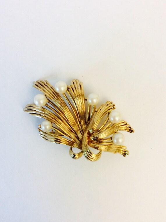 Goldtone Faux Pearl M. Jent Brooch Pin Vintage Faux Pearl Gold tone Swirly Flower Signed Jewelry Man Brooches Hat Pins Etsy