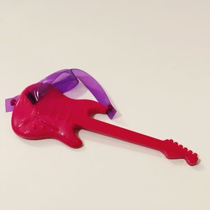 Barbie Doll Rock Star Pink Guitar Barbie Musical Instrument Mattel Toys ...