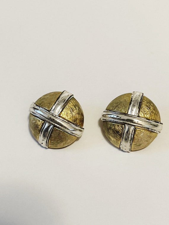 Gold and Silver Button Clip Ons Vintage Gold Tone Ear… - Gem