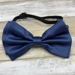 Navy Blue Solid Color Bowtie / Wedding Bowtie / Adults Bowtie/ Clip on ...