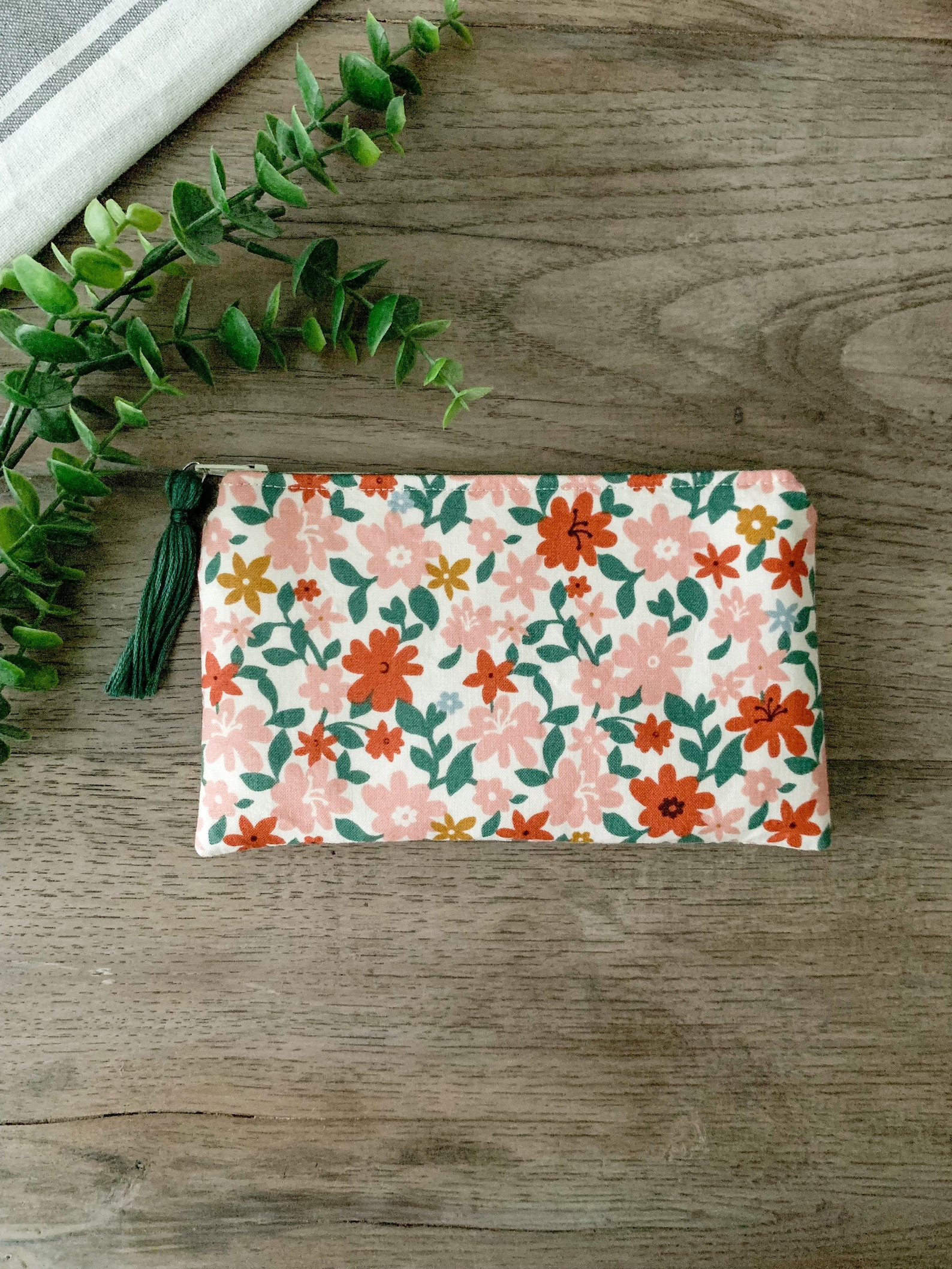 Small Zipper Pouch Essentials Bag Grab and Go Bag Toiletry - Etsy