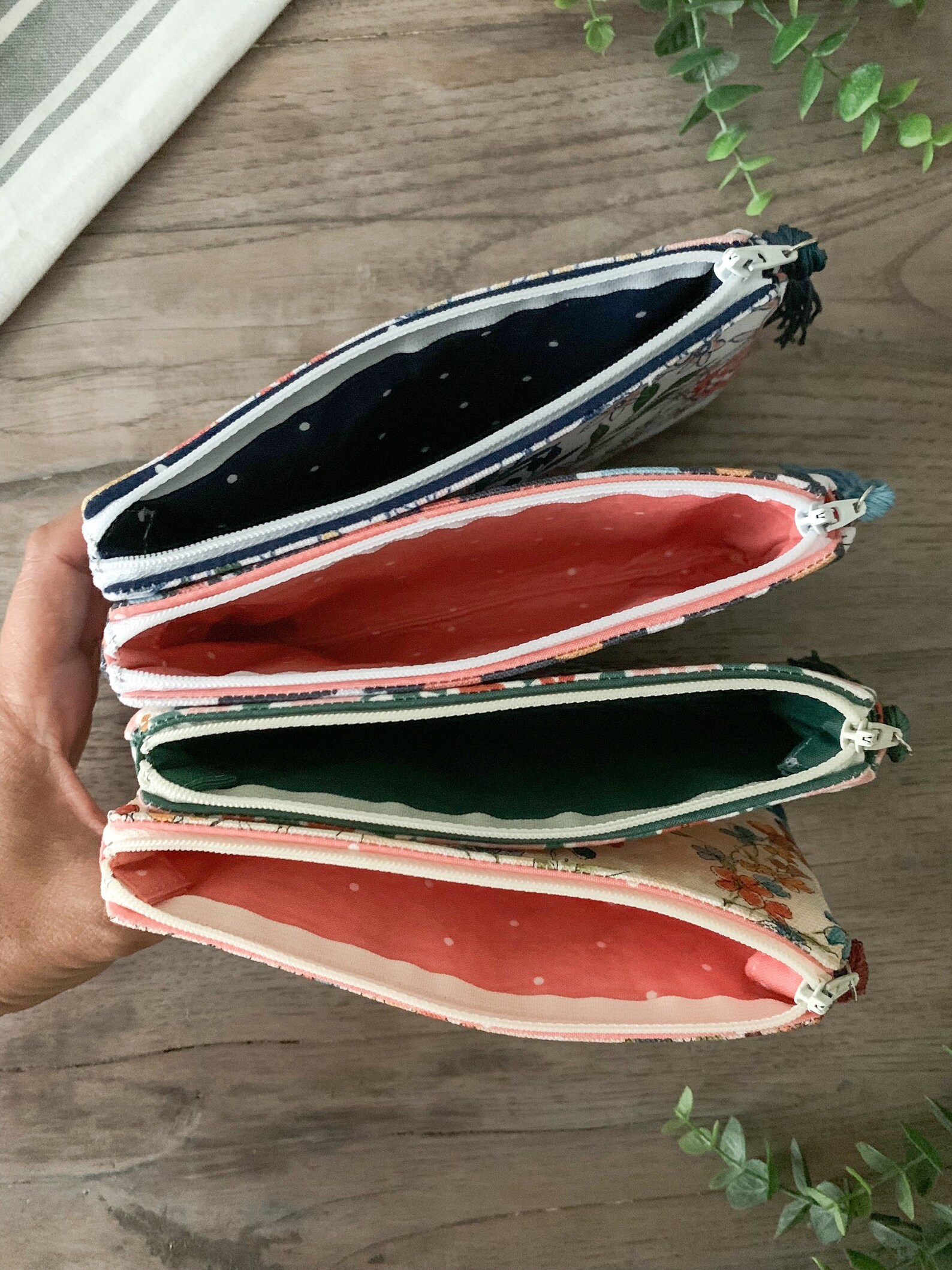 Small Zipper Pouch Essentials Bag Grab and Go Bag Toiletry - Etsy