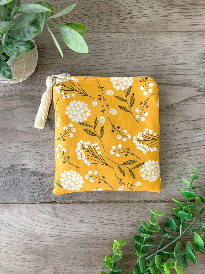 Small Zipper Pouch Essentials Bag Grab and Go Bag Toiletry - Etsy