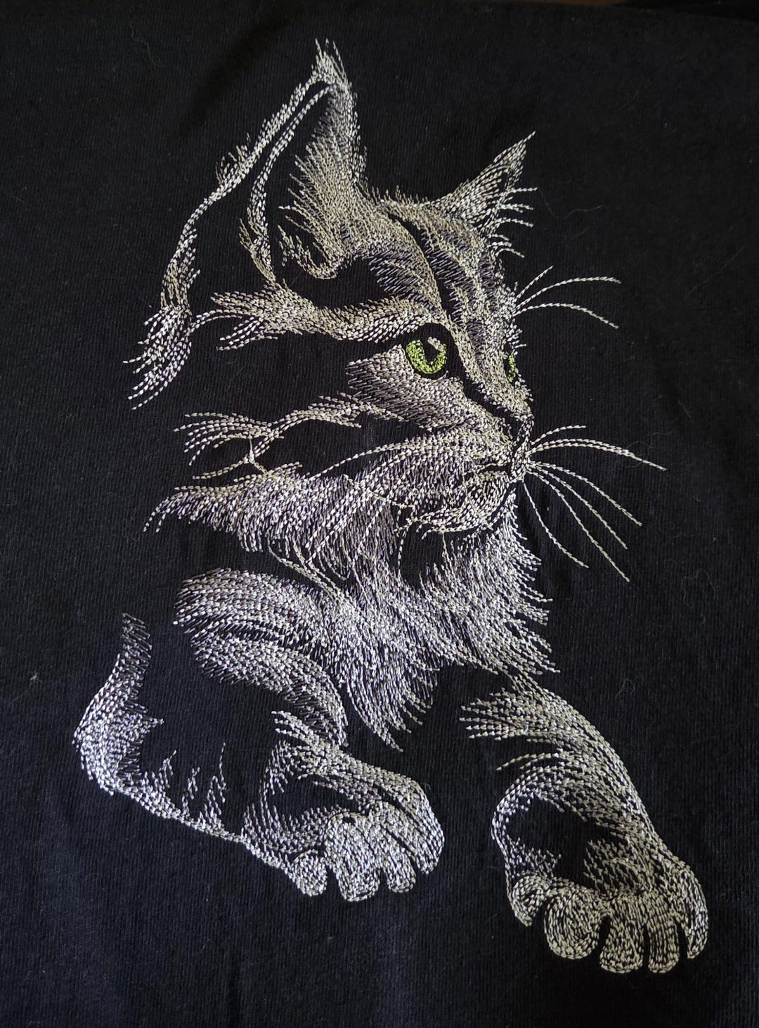 Cat Shirt Realistic Black White Embroidered Sweatshirt or Tshirt Short ...