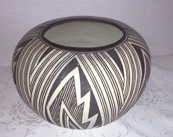 Lucy Lewis Pottery - Etsy