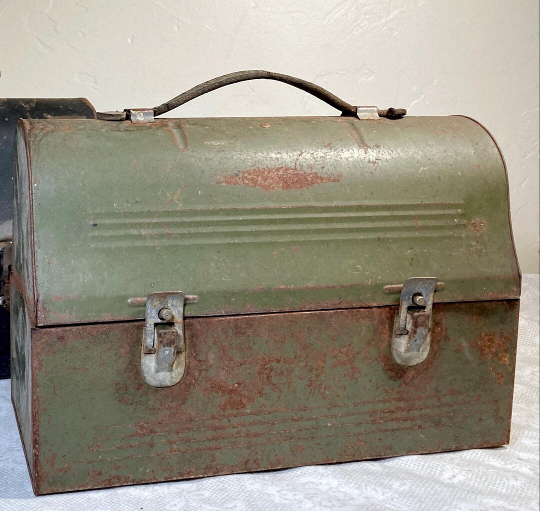 Vintage Metal Lunch Box Lockable Army Green Garden Shop Storage Craft ...