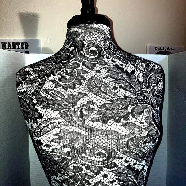 Lace Display - Etsy
