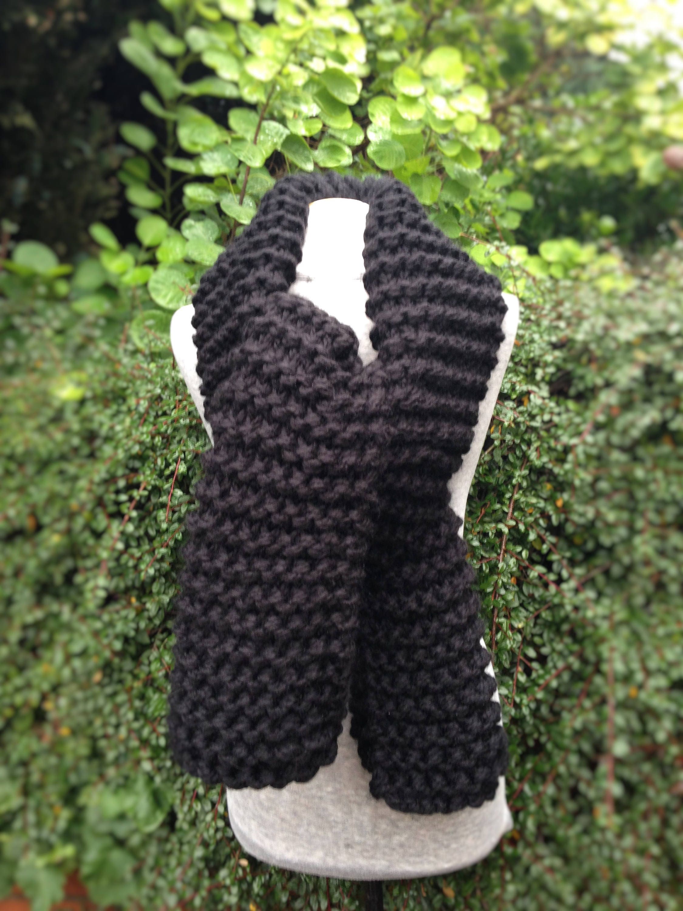 Men Scarf, Chunky Knit Scarf, Black Knit Scarf, Chunky Yarn, Hand ...