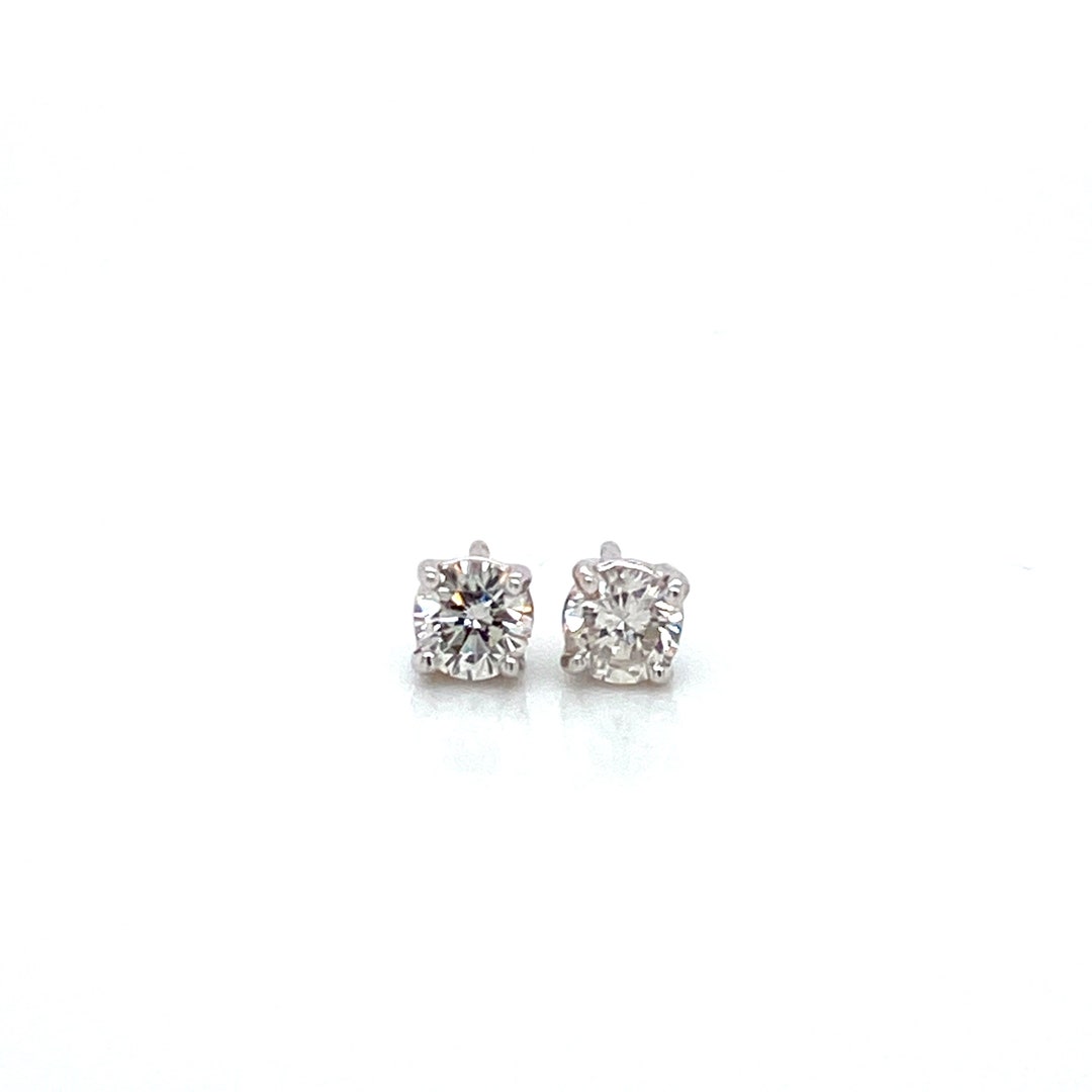 Pendientes de diamantes en 14kt. Oro blanco 0.50ctw. Pendientes de ...