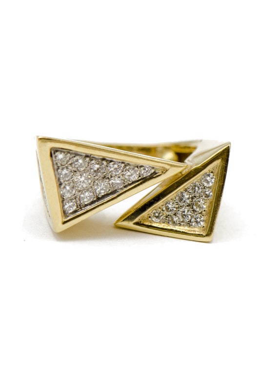 triangular diamond prism - Gem