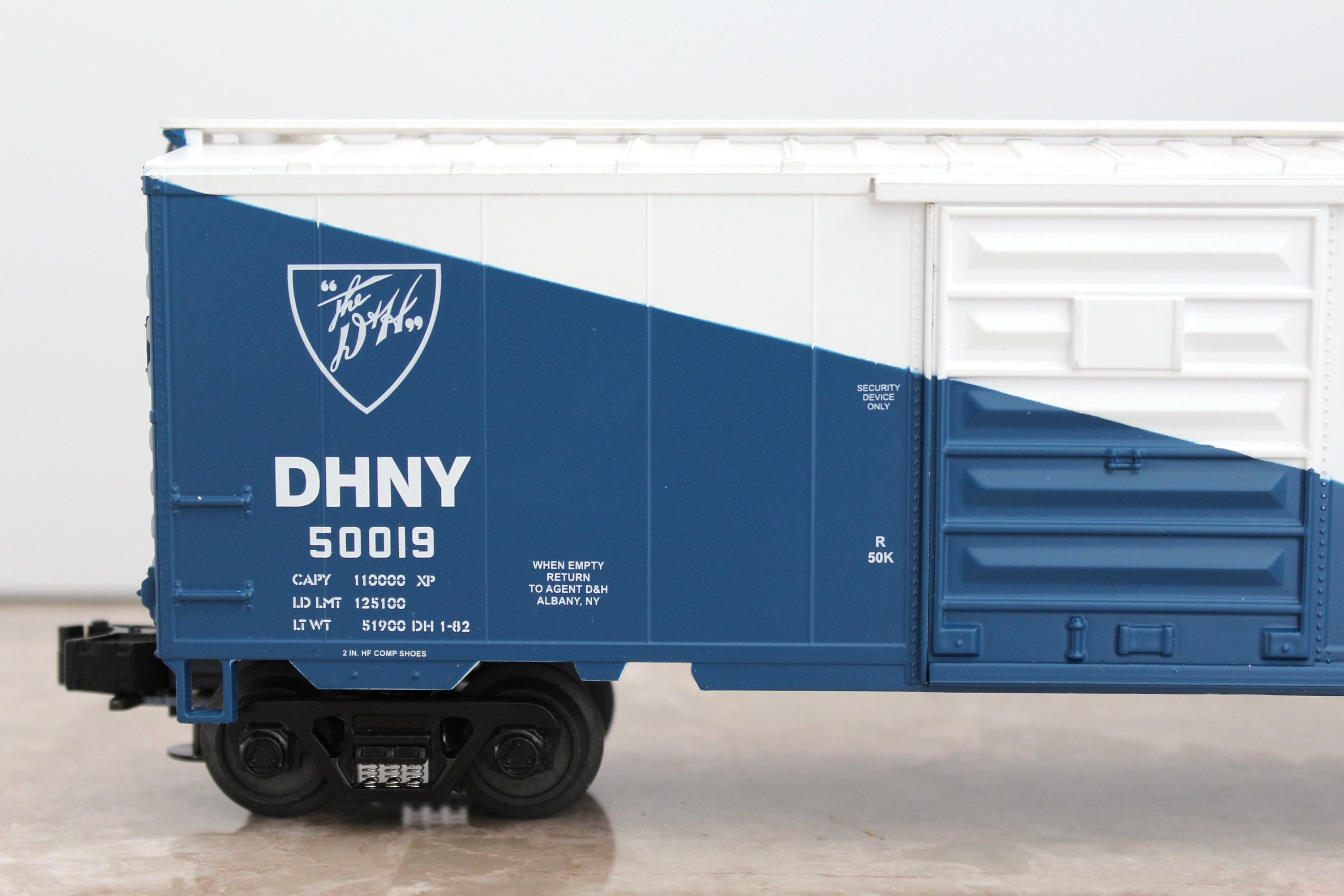 MTH Delaware Hudson New York 40' Boxcar - MTH Rolling Stock - No. 20 ...