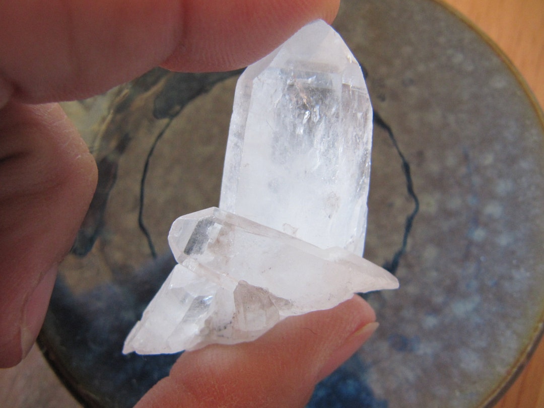 Clear Quartz Crystal Point, Companion Crystal / Guardian / Protector ...