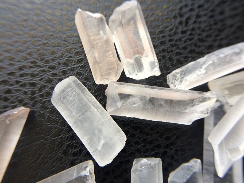 Empath Crystal Broken Quartz Crystal W/ No Point Lemurian - Etsy