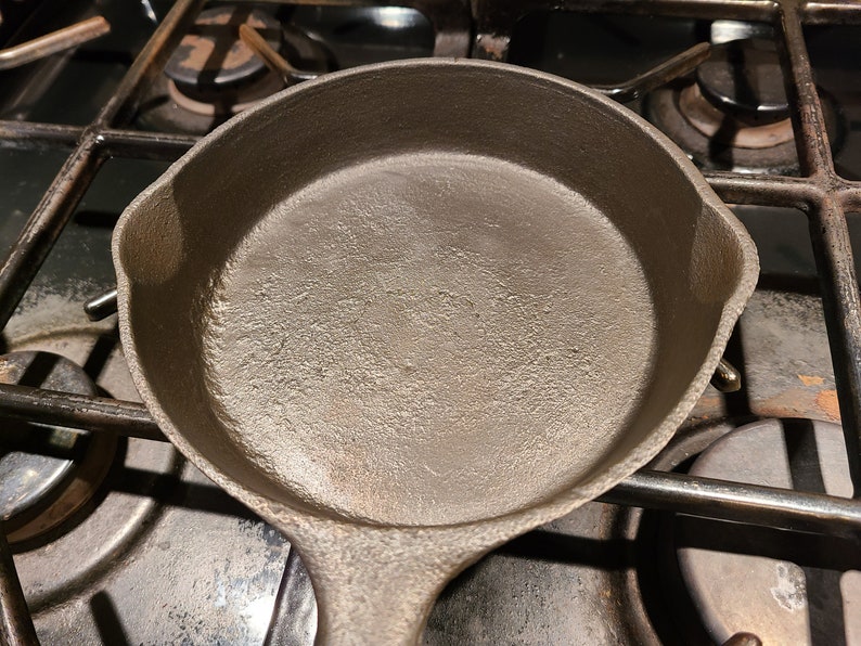 Vintage Wapak 3 Cast Iron Skillet FAKE | Etsy