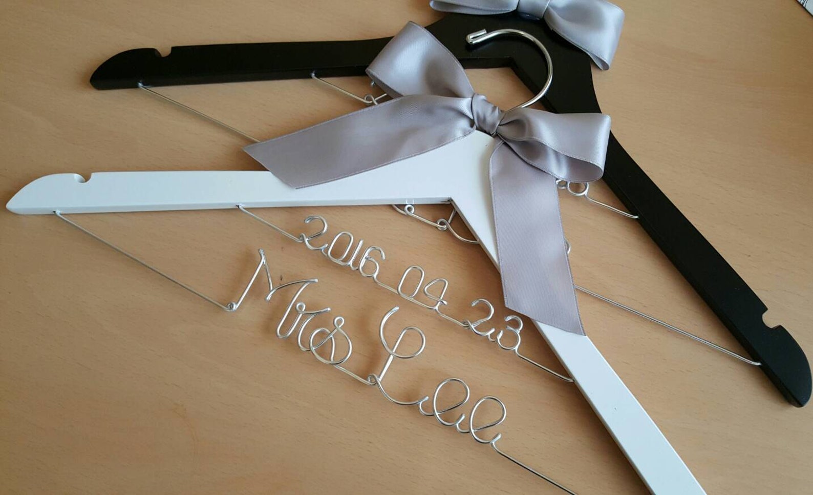 Set of Two Hangers for Bride and Groom / Mrs. MR. Hanger Sets - Etsy