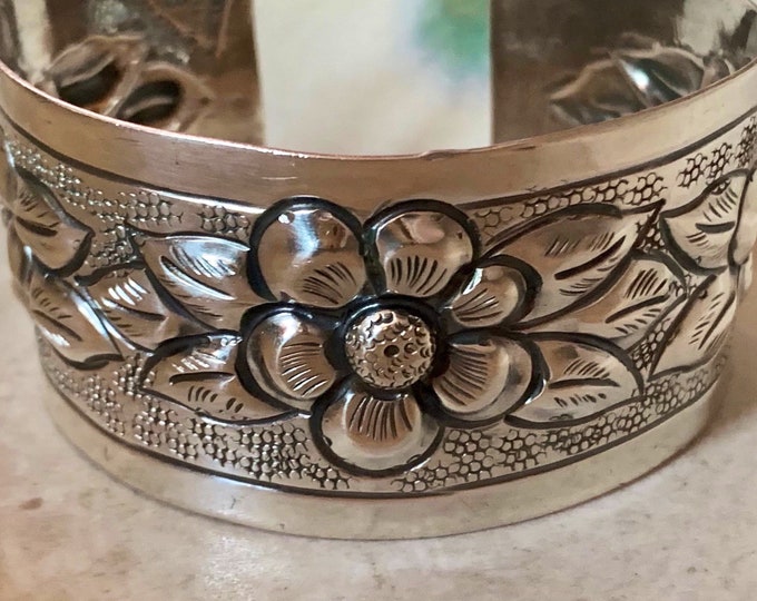 Vintage 1940’s PLATERIA ALAMEDA Mexican 925 Sterling Silver Repousse ...