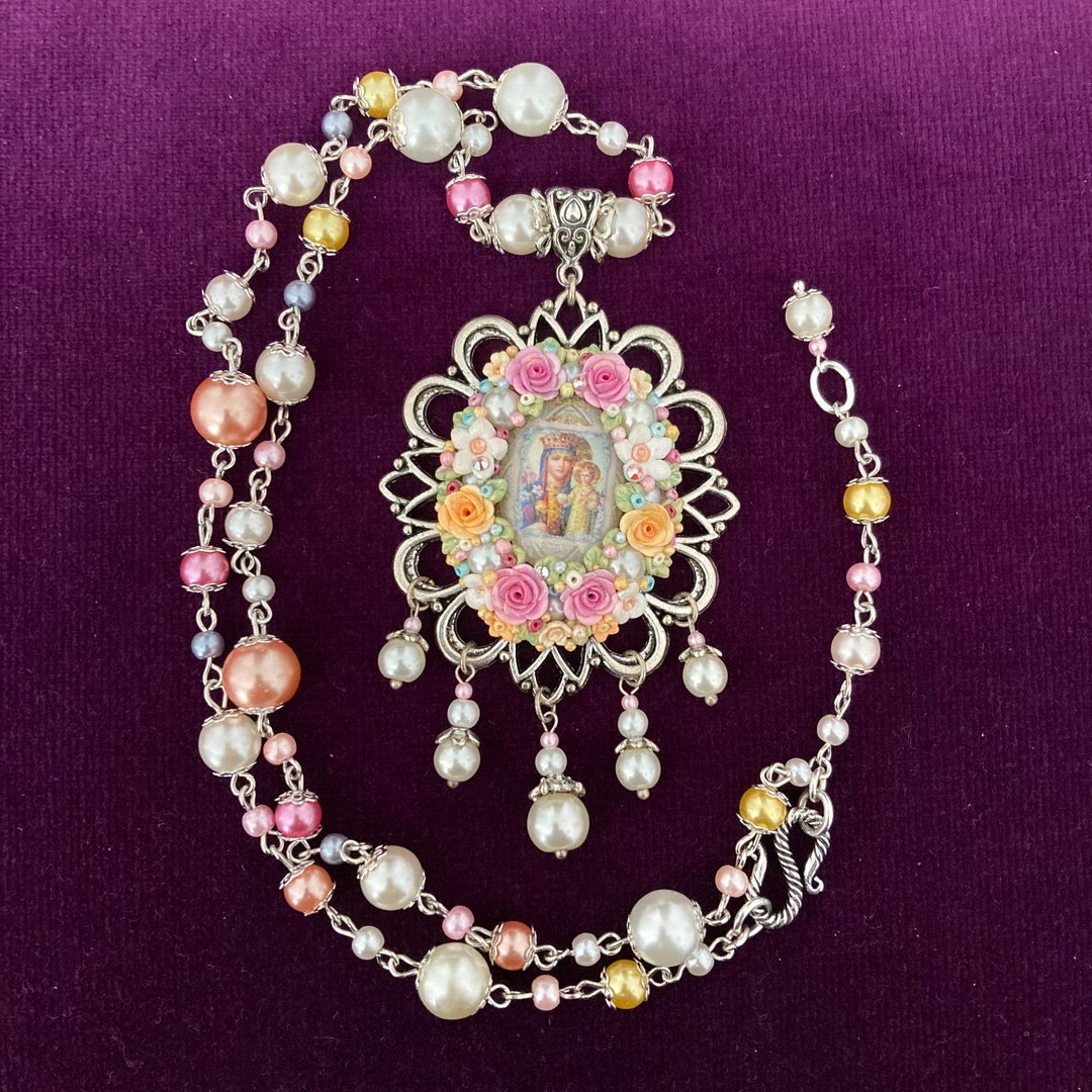 Madonna and Child Cameo Pendant, Floral Garland Pearled Necklace. - Etsy