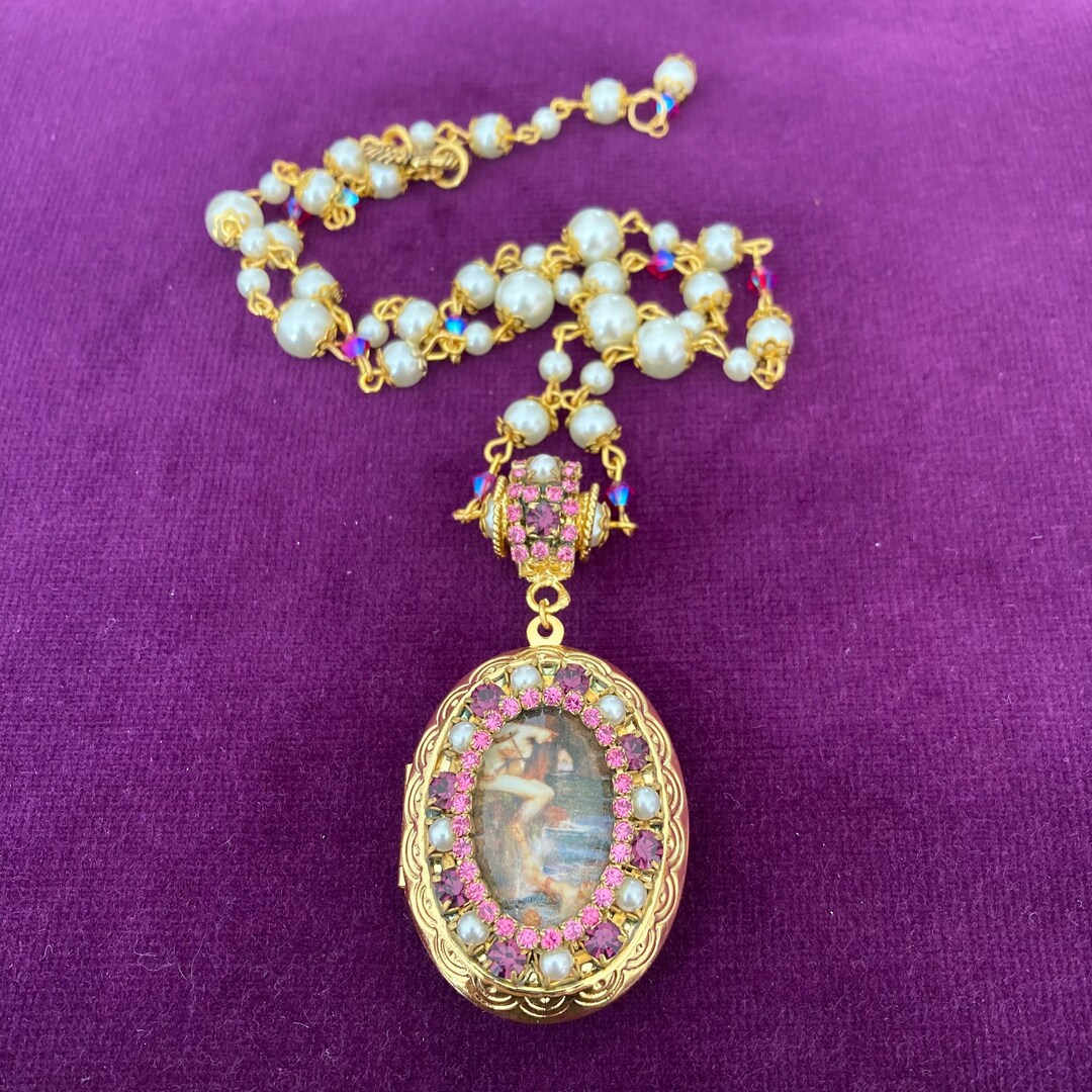 The Siren Locket, Pre-raphaelite Art by John William Waterhouse ...