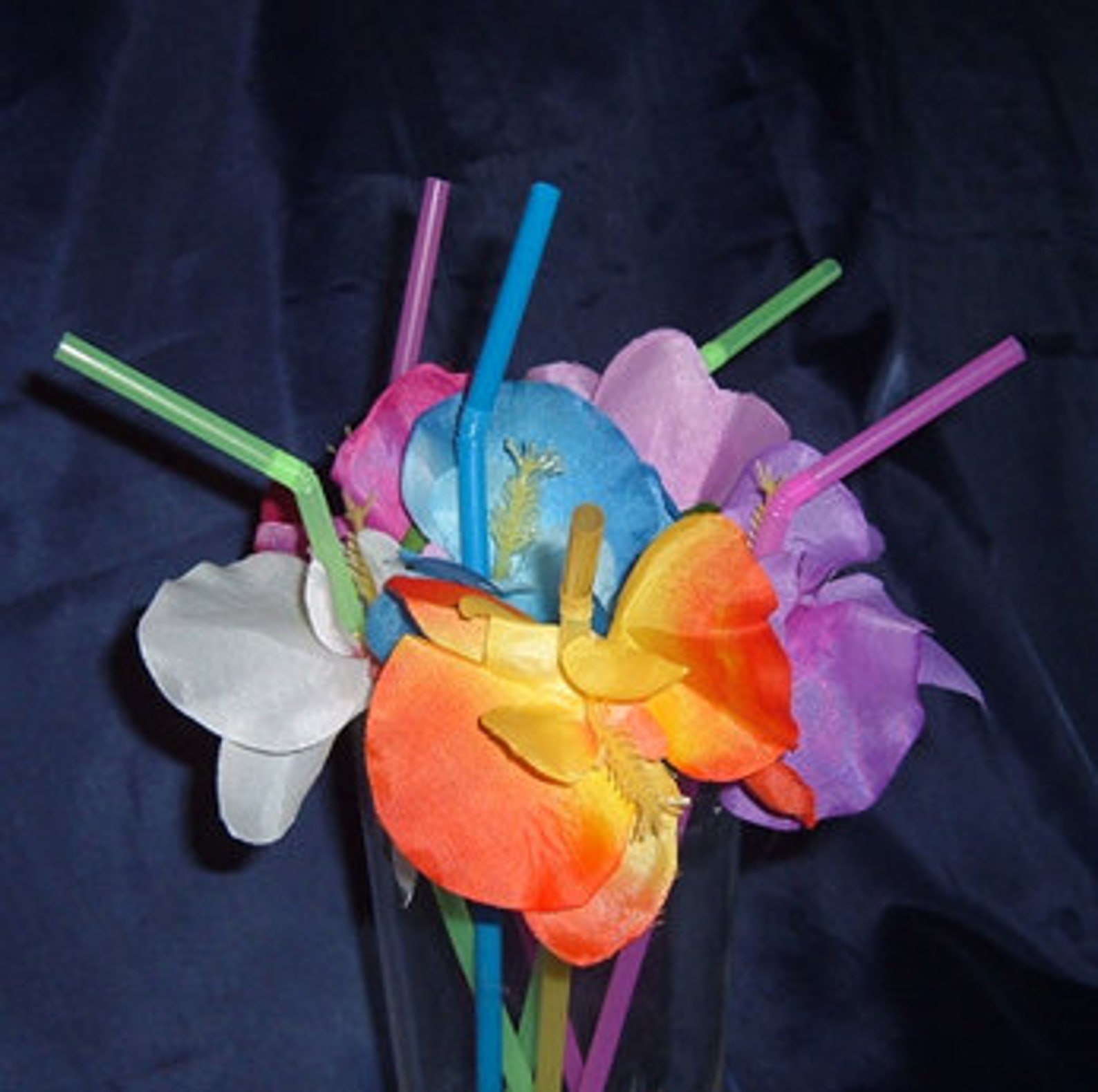 12 Luau Neon Hibiscus Flower Flex Straws - Hawaiian Party Supplies ...