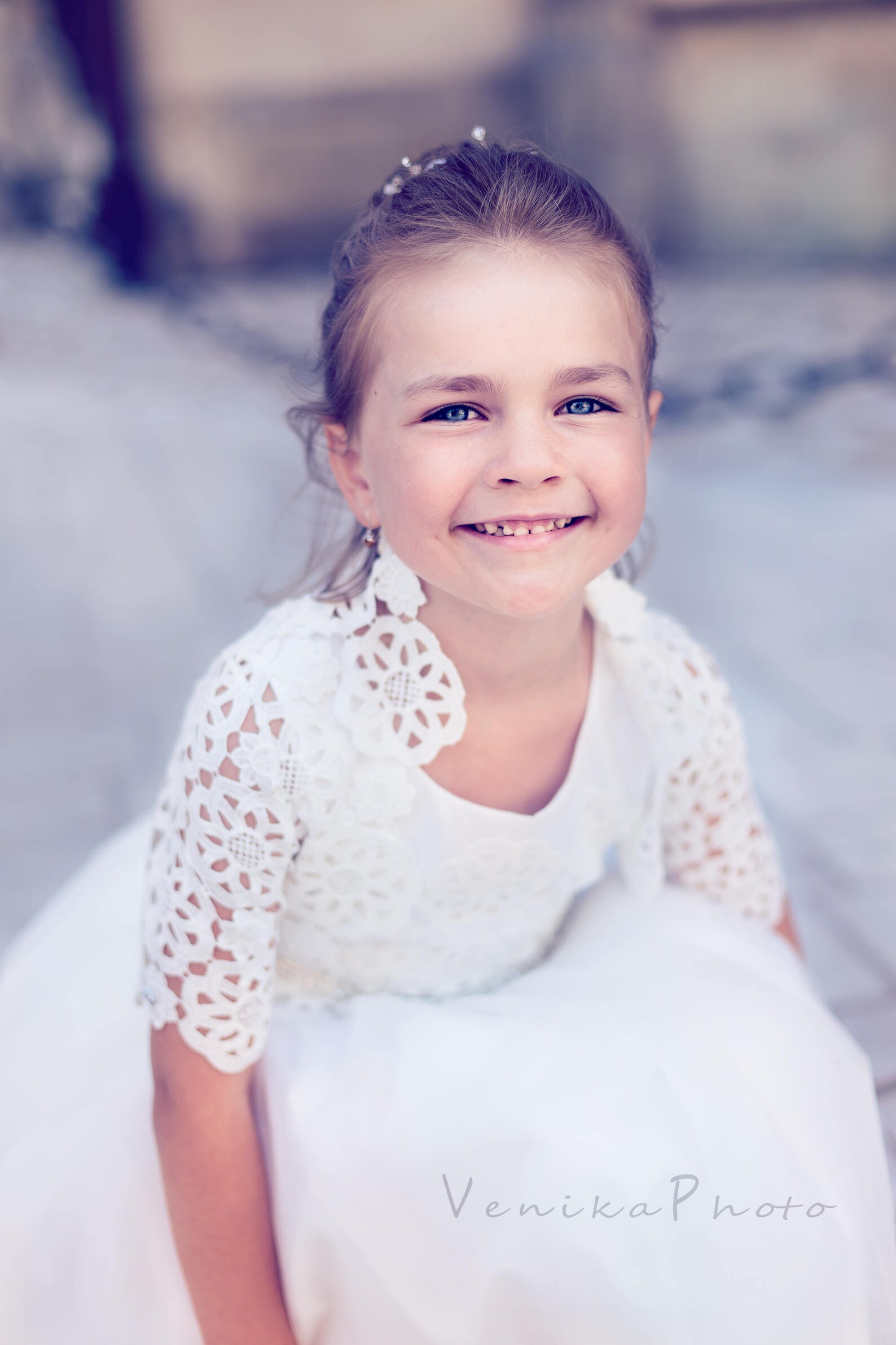 Beautiful Tulle First Holy Communion Dress I off White Colour With Lace ...