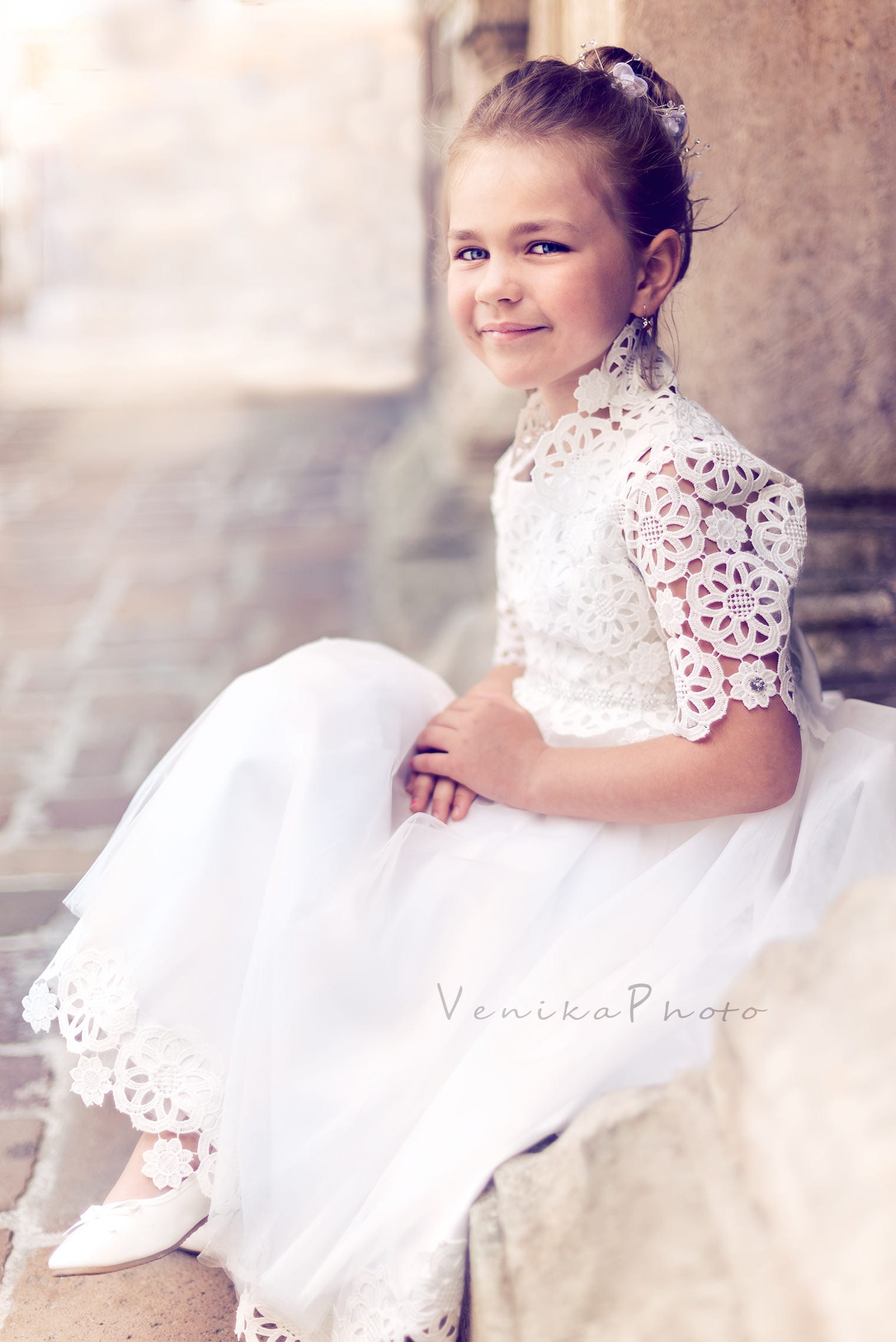 Beautiful Tulle First Holy Communion Dress I off White Colour With Lace ...
