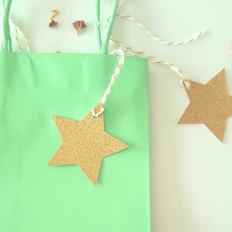 Star Gift Tags - 60+ Gift Ideas for 2026