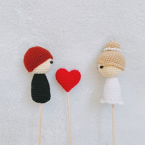 Cake Toppers - Bride and Groom Wedding Cake Topper - Cake Topper ...