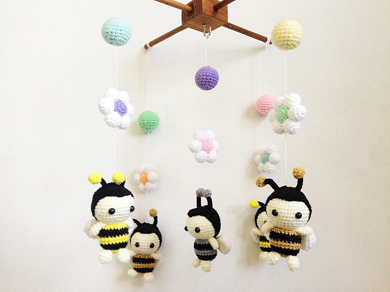 Buzzy Bee Baby Mobile: Crochet Flower Garden Crib Decor - Etsy