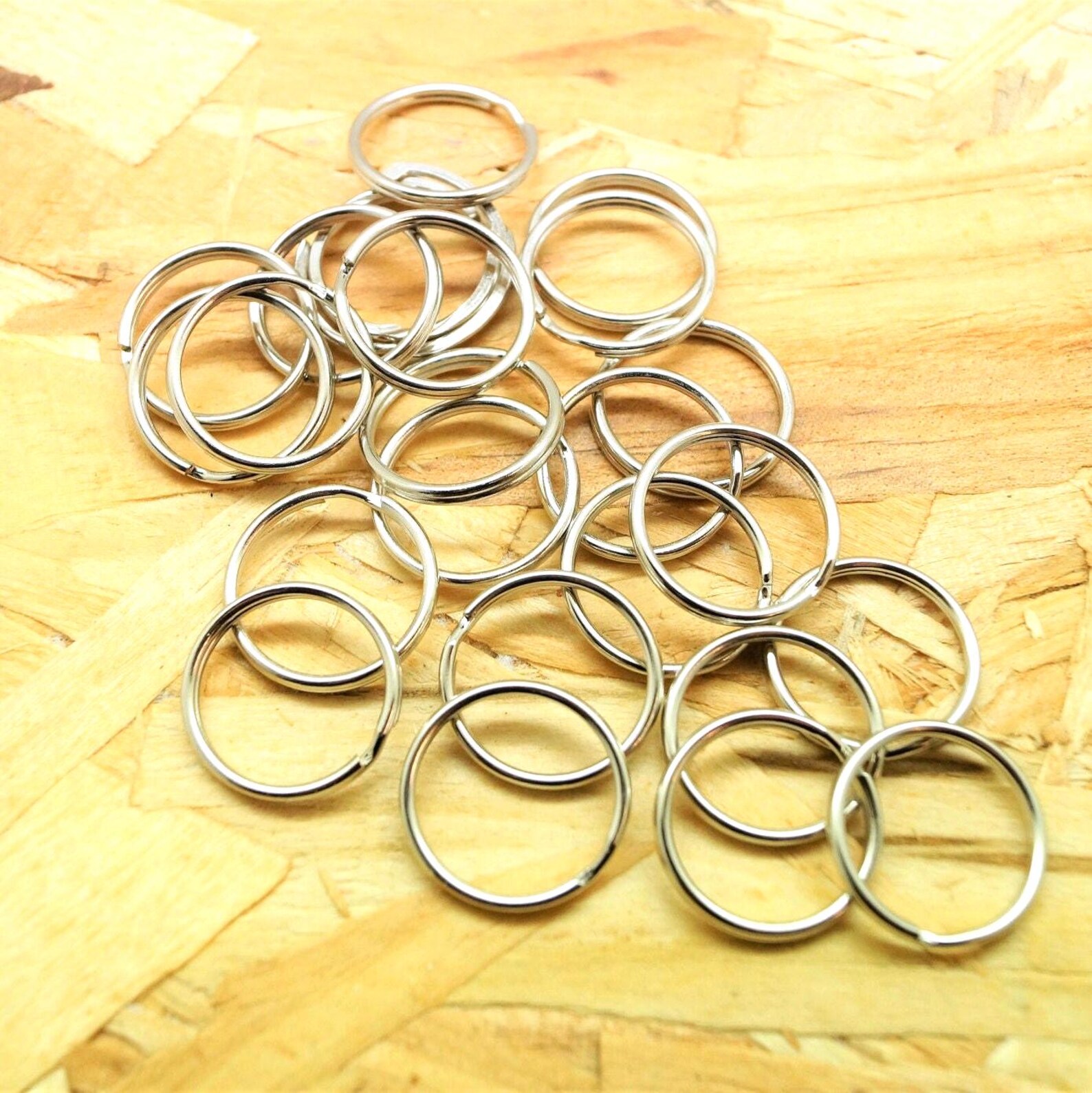 Key Rings With a Silver Color and Set of 20, Diam. 25 Mm - Etsy