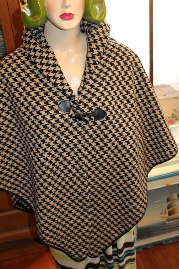 Vintage ladies poncho, smock - Gem