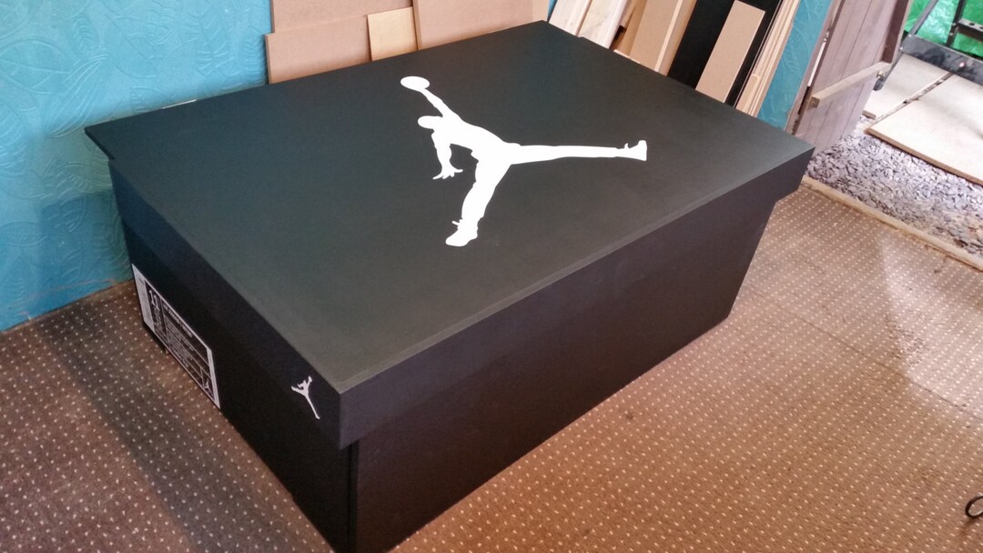 XL TRAINER / SNEAKER Shoe Storage Box holds 16no Pairs, Gift for Him ...