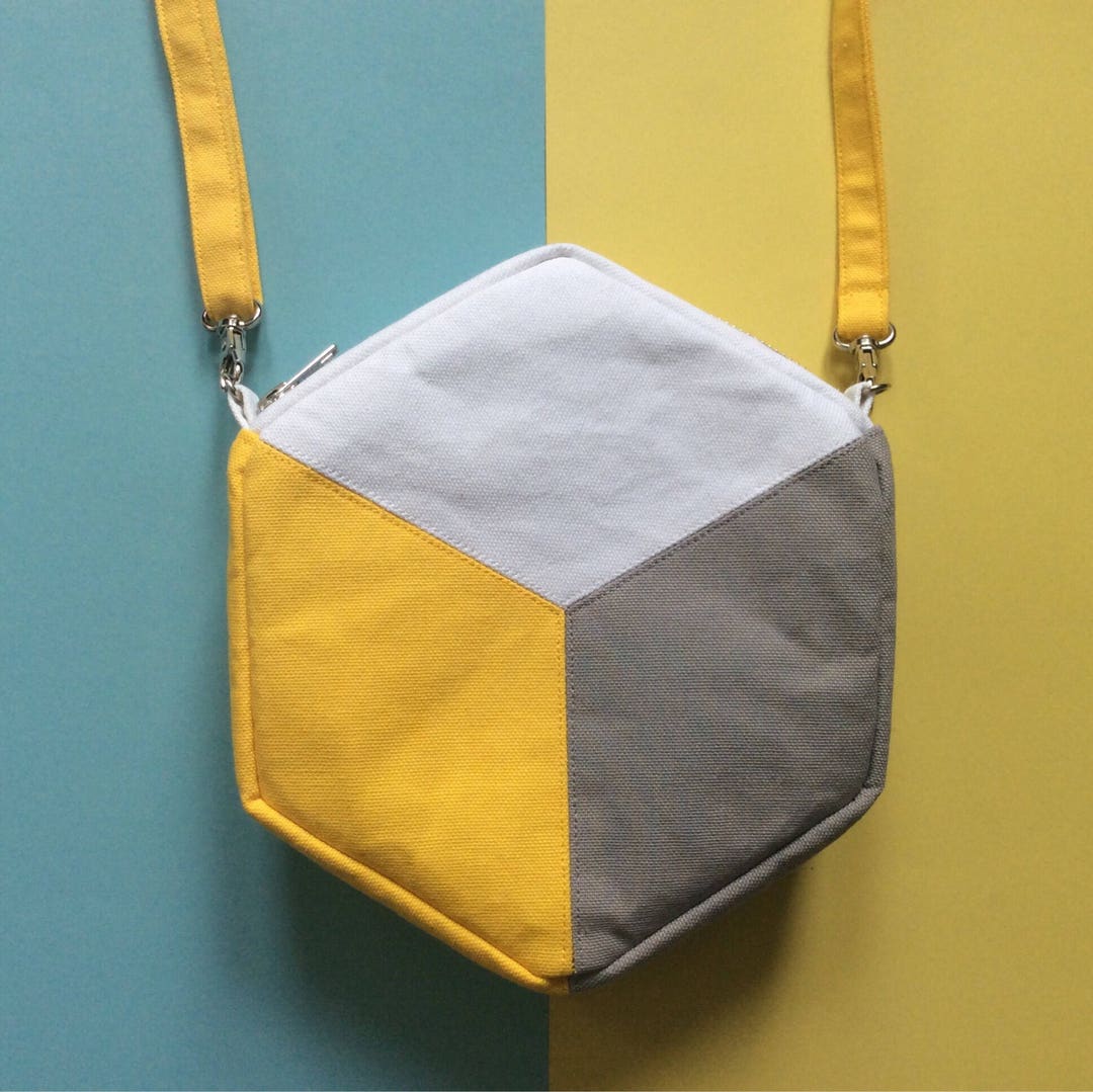 Hexagon / Cube Cross Body Bag, Colour Block Handbag, Geometric Design ...