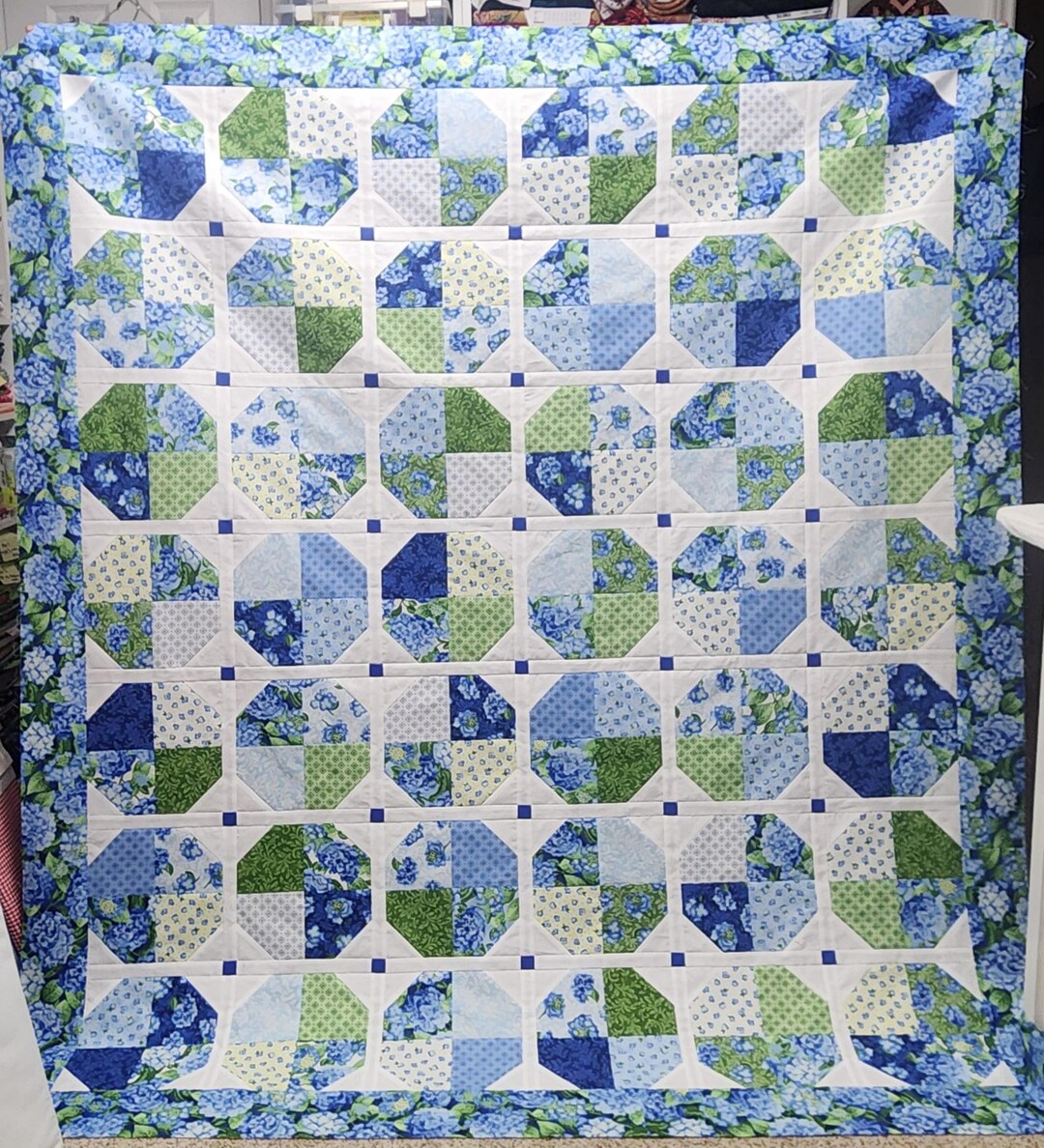 Lap Quilt 65"x75" - Beautiful Blue Hydrangea Quilt, Great Size for a ...