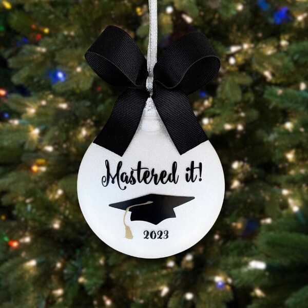 Masters Degree Graduation Gift - 60+ Gift Ideas for 2024