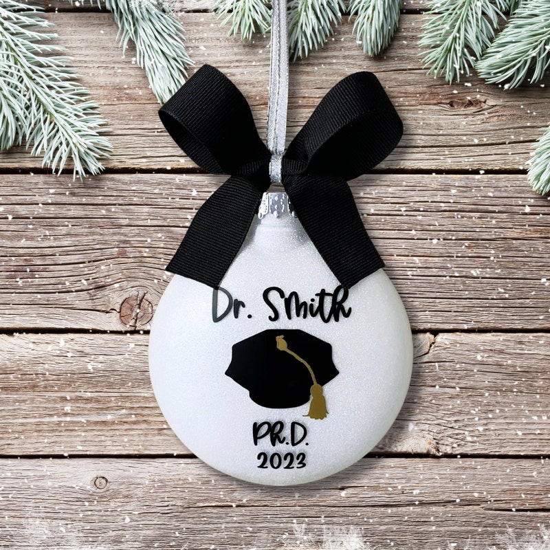 Phd Graduation Gift - 60+ Gift Ideas for 2024
