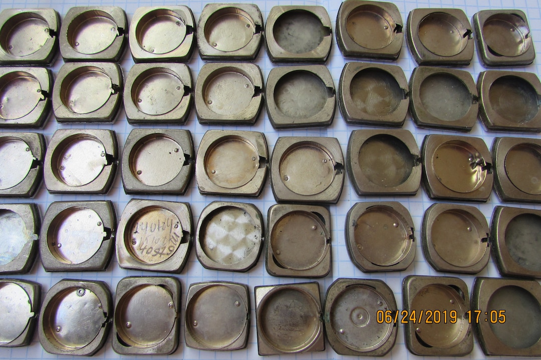 Vintage Wrist Watches Case Parts Watch Back Lids 40pcs Womans STEAMPUNK ...