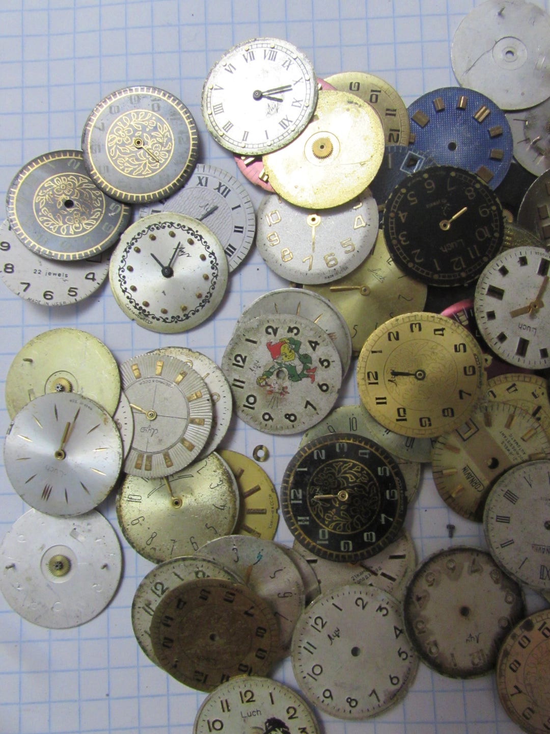 Vintage 100 Pcs 18-20 Mm Round Watch Face Dials, From Old Watch Parts ...