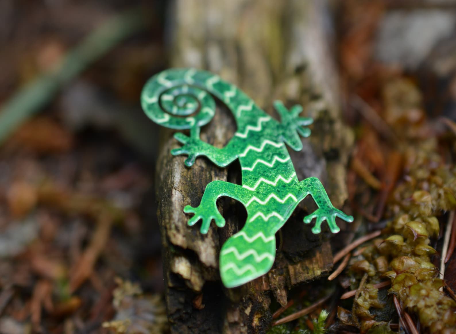 Gecko Pin, Coloful Enamel Pin, Gecko Brooch, Gecko Badge, Enamel Gecko ...