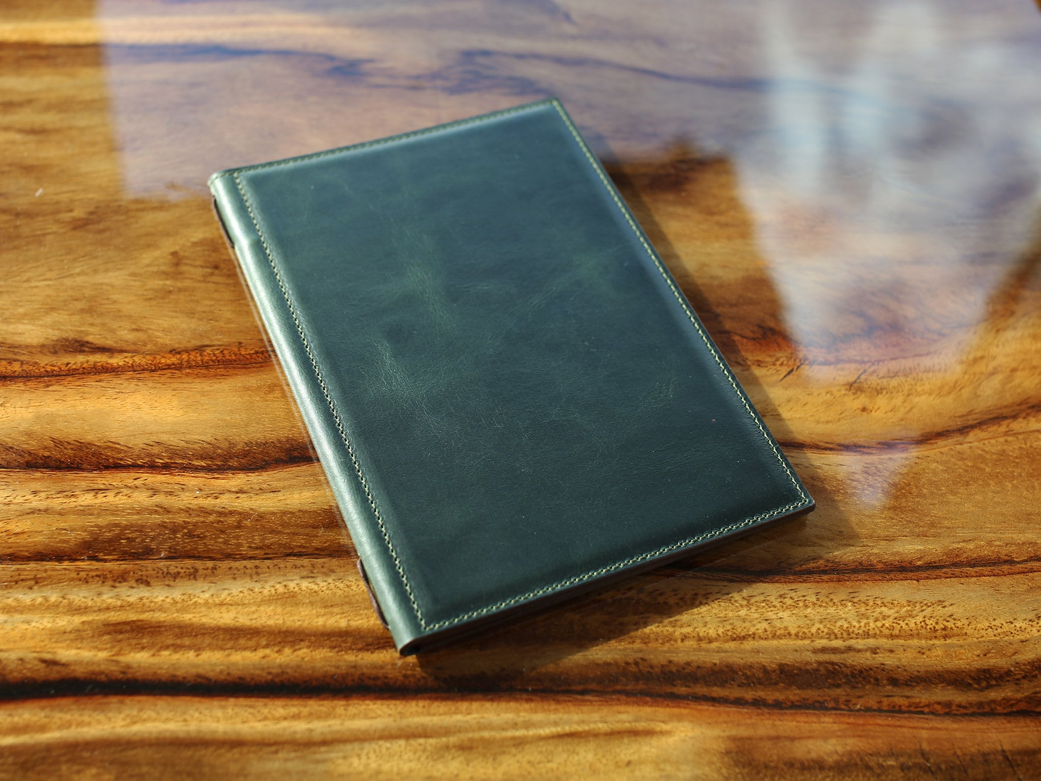 Leather Custom Menu Holder / Hard Cover Menu Folder With - Etsy