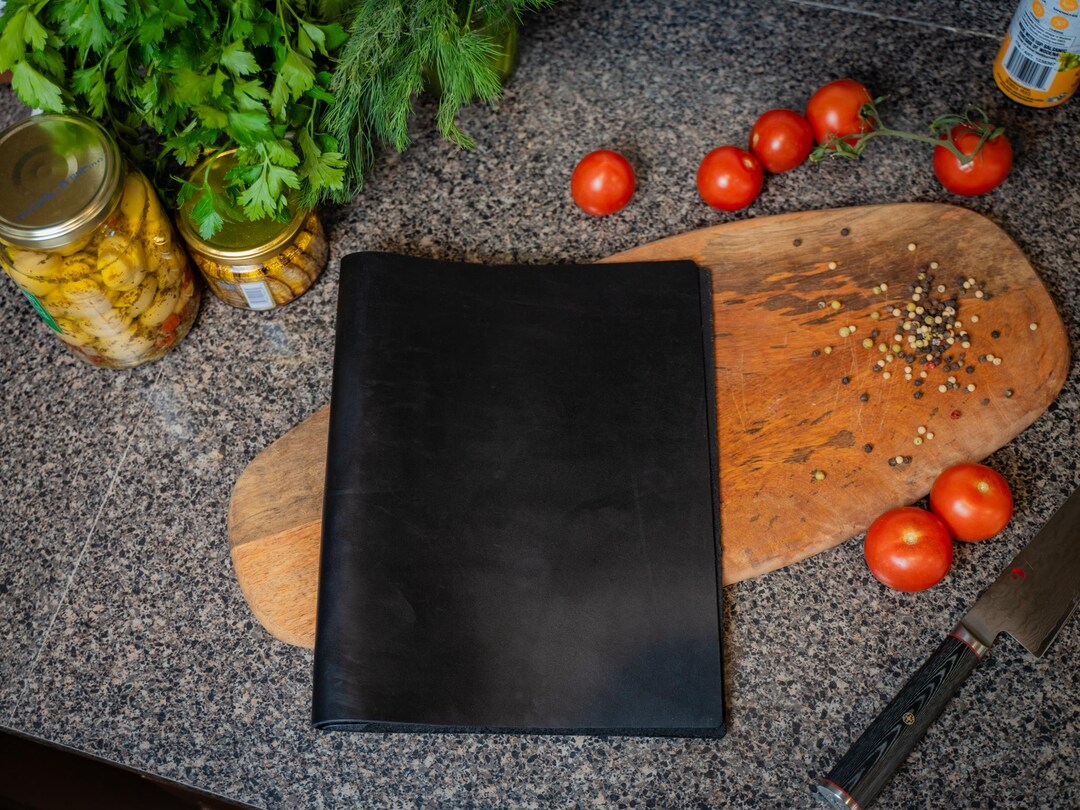 Personalized Black Leather Menu Cover: Restaurant Menu Folio With ...