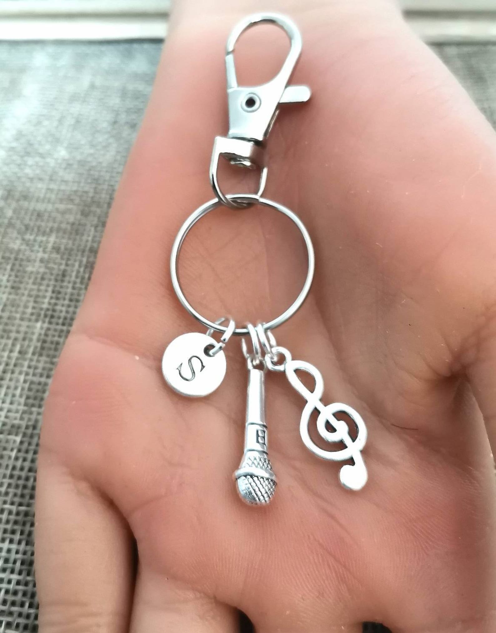 Gift for Singer Singer Gift Singer Keyring Singer Keychain - Etsy UK