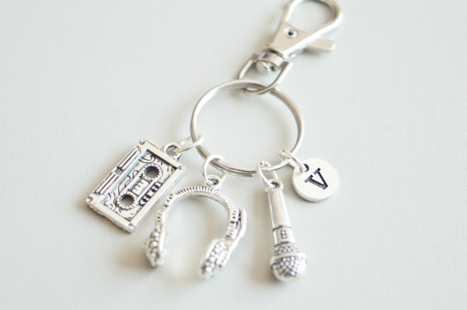 Headphone Keychain Cassette Keychain Music Lover Keyring - Etsy UK