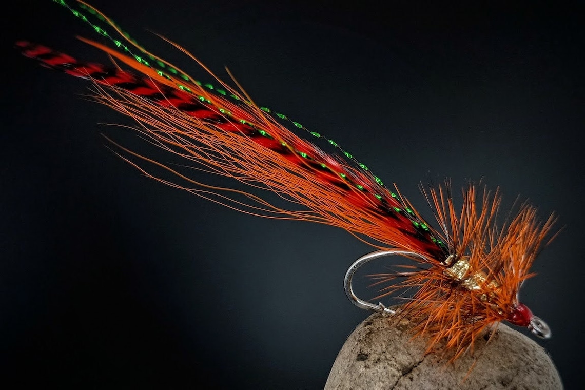 Ruthless Grizzly Cinder Worm / Clam Worm - Flatwing Striper Fly - 2 - Etsy