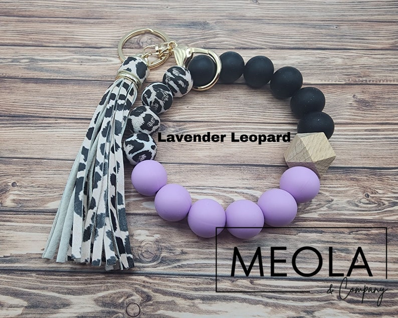 Personalized Leopard Beaded Wristlet Keychain - Etsy