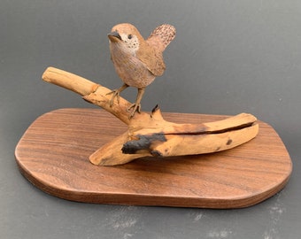 House Wren Hand Carved and Hand Painted Wooden Bird - Etsy