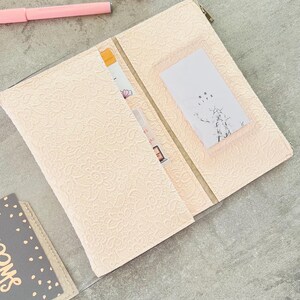 Travel Notebook Wallet Insert, Additional Zip Pockets for Travel ...