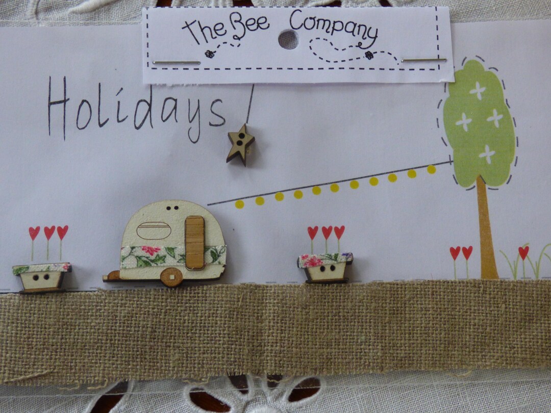 Caravan Buttons "vintage Camper Holydays - Countryside" the Bee Company ...