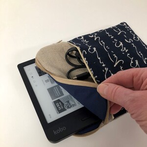 Digital Book Pouch Linen and Japanese Fabric Dragonflies / Customized Kobo Zipped Case / Kindle ...