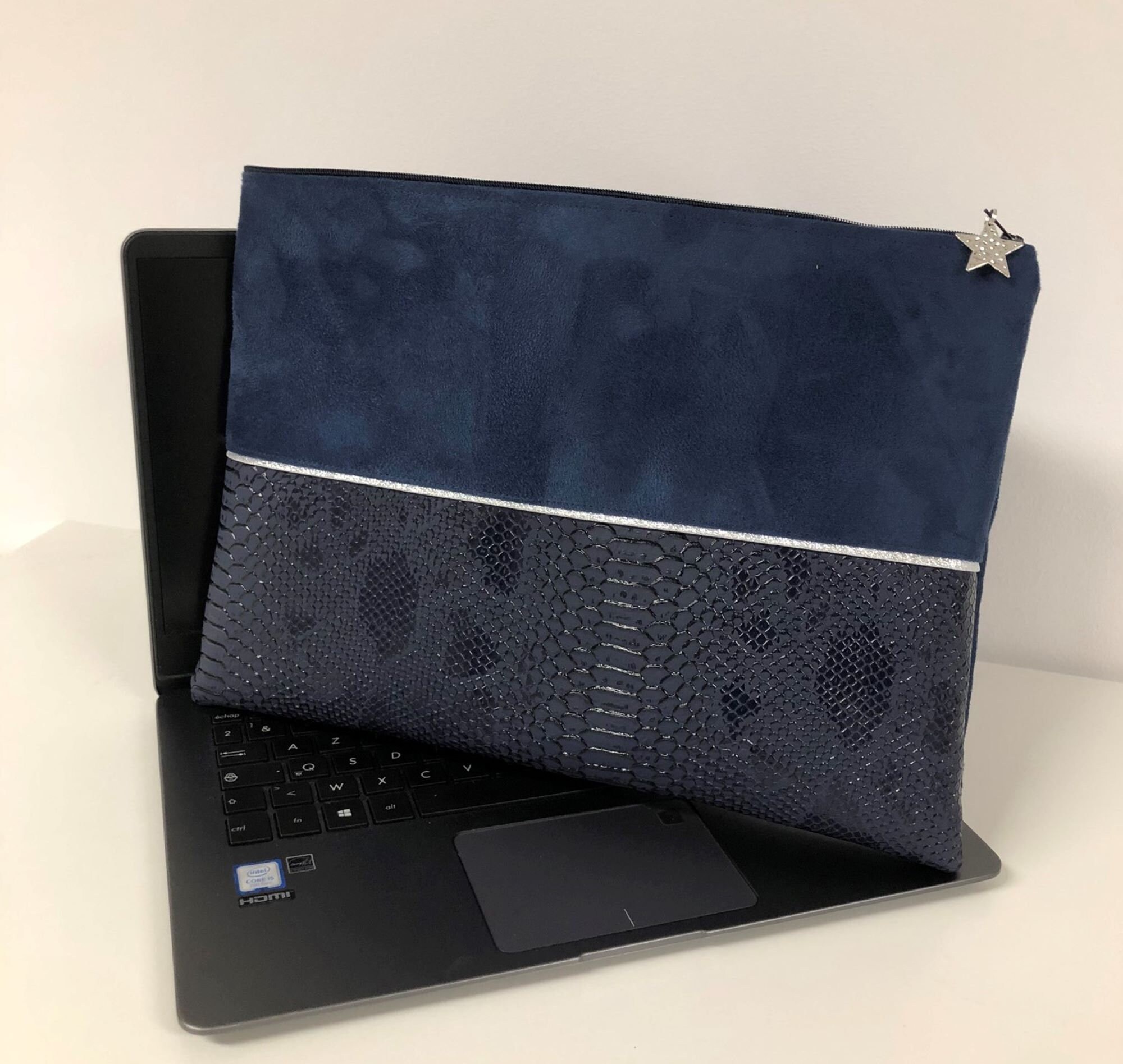 Navy blue and silver airy macbook pouch / Customized computer | Etsy
